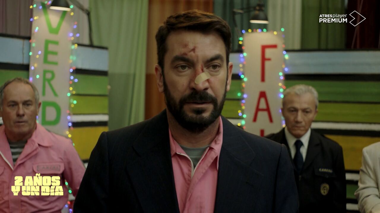 Carlos Ferrer se enfrenta a la condena de 'Dos años y un día' en Atreseries Internacional ...